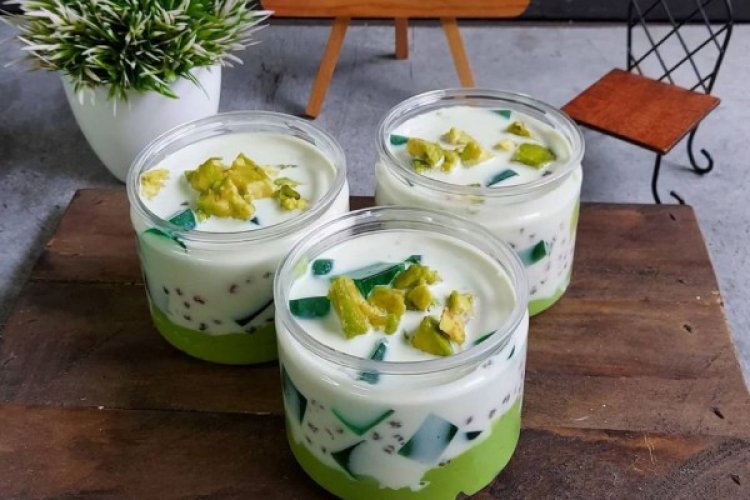 Resep Creamy Avocado: Minuman Sehat dan Nikmat yang Kaya Nutrisi - Guru ...